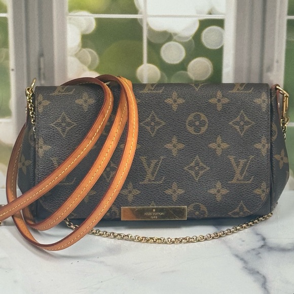 Louis Vuitton | Bags | Louis Vuitton Mngrm Favorite Pm Cross Body ...